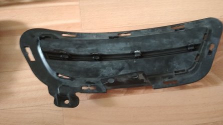 BMW Z4 e89 - 3x Gitter von der N-Front | zroadster.com - Die deutsche ...