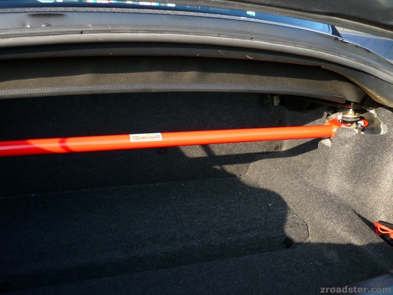 Domstrebe hinten 1 | zroadster.com - Die deutsche BMW Z Community.